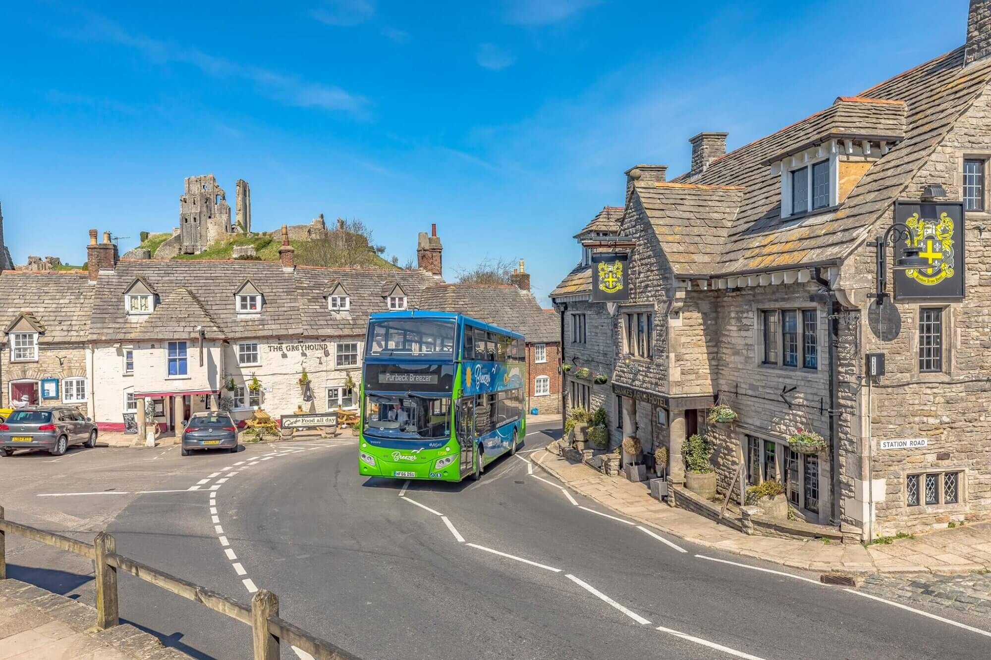 Swanage to Poole via Corfe Castle - Purbeck Breezer 40 from morebus ...