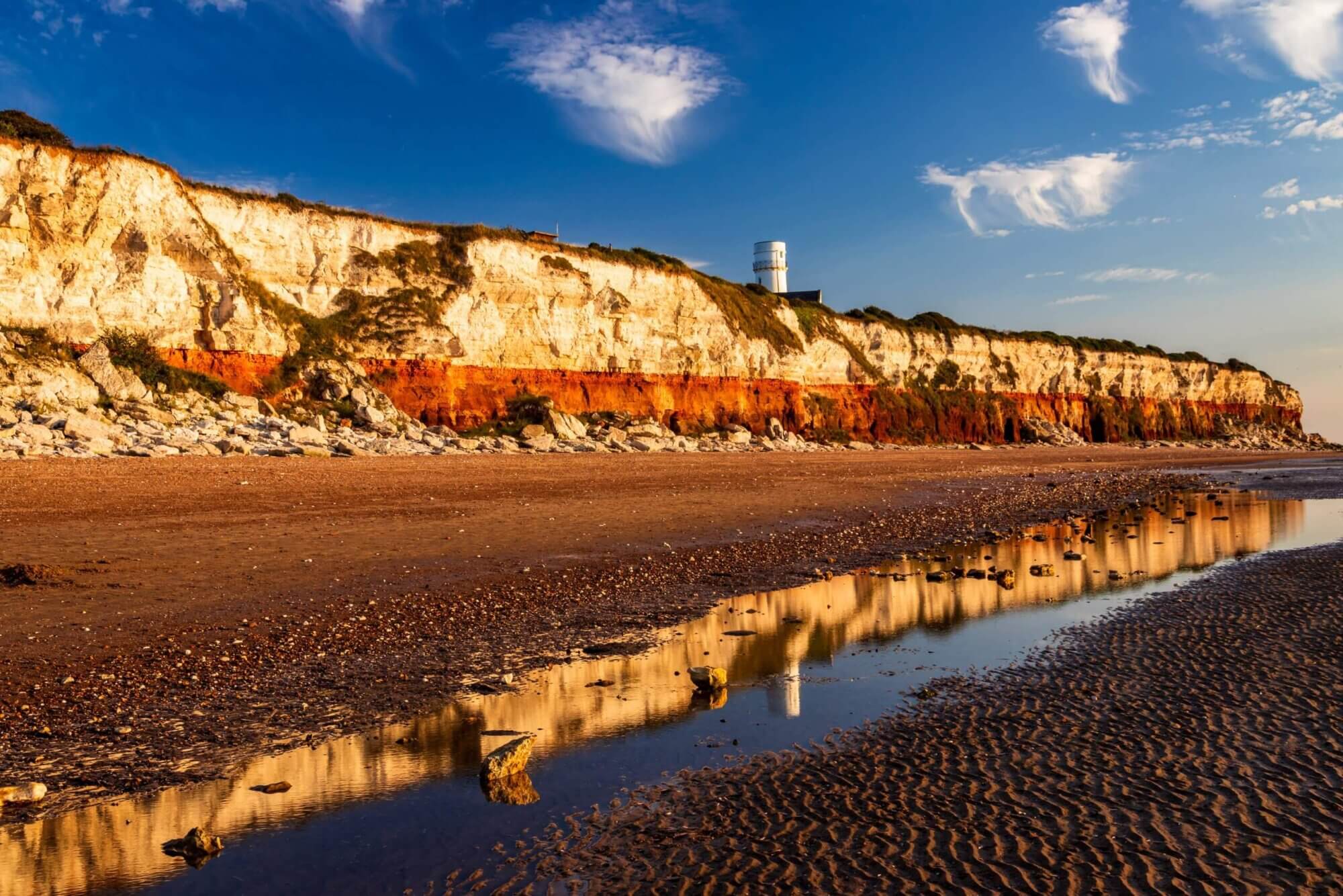 Visit Hunstanton (Norfolk) by bus, coach & train for family-friendly ...
