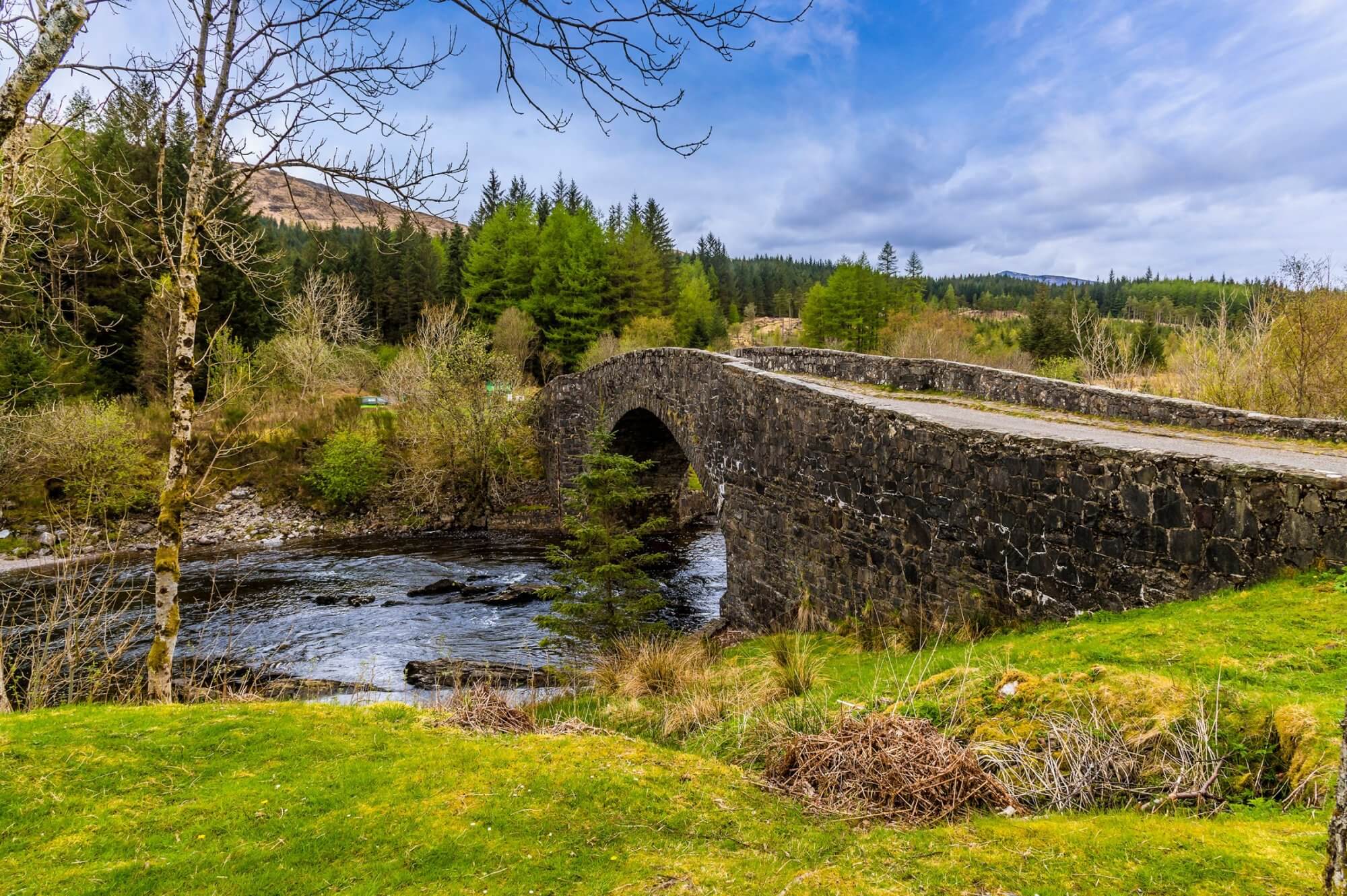 Scenic days out to Bridge Of Orchy (Argyll & Bute) by bus, coach & train