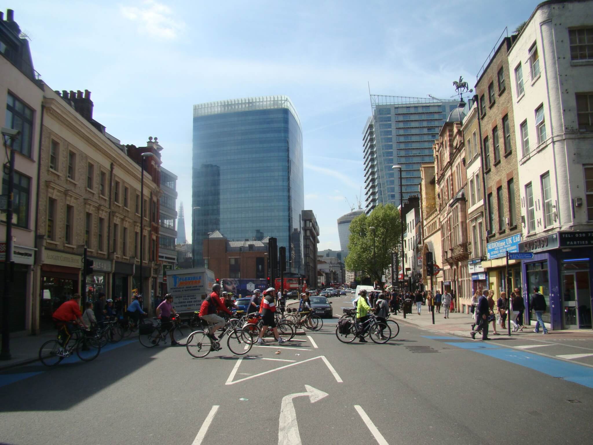 Aldgate - Scenic