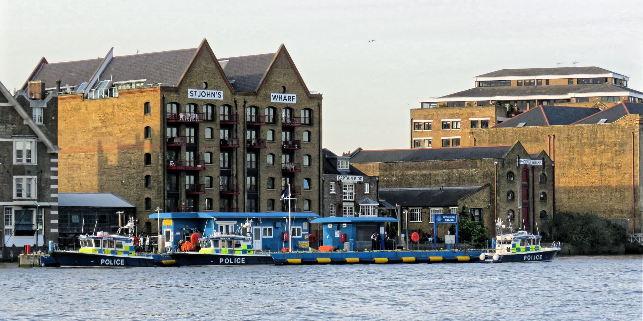 Wapping - Scenic